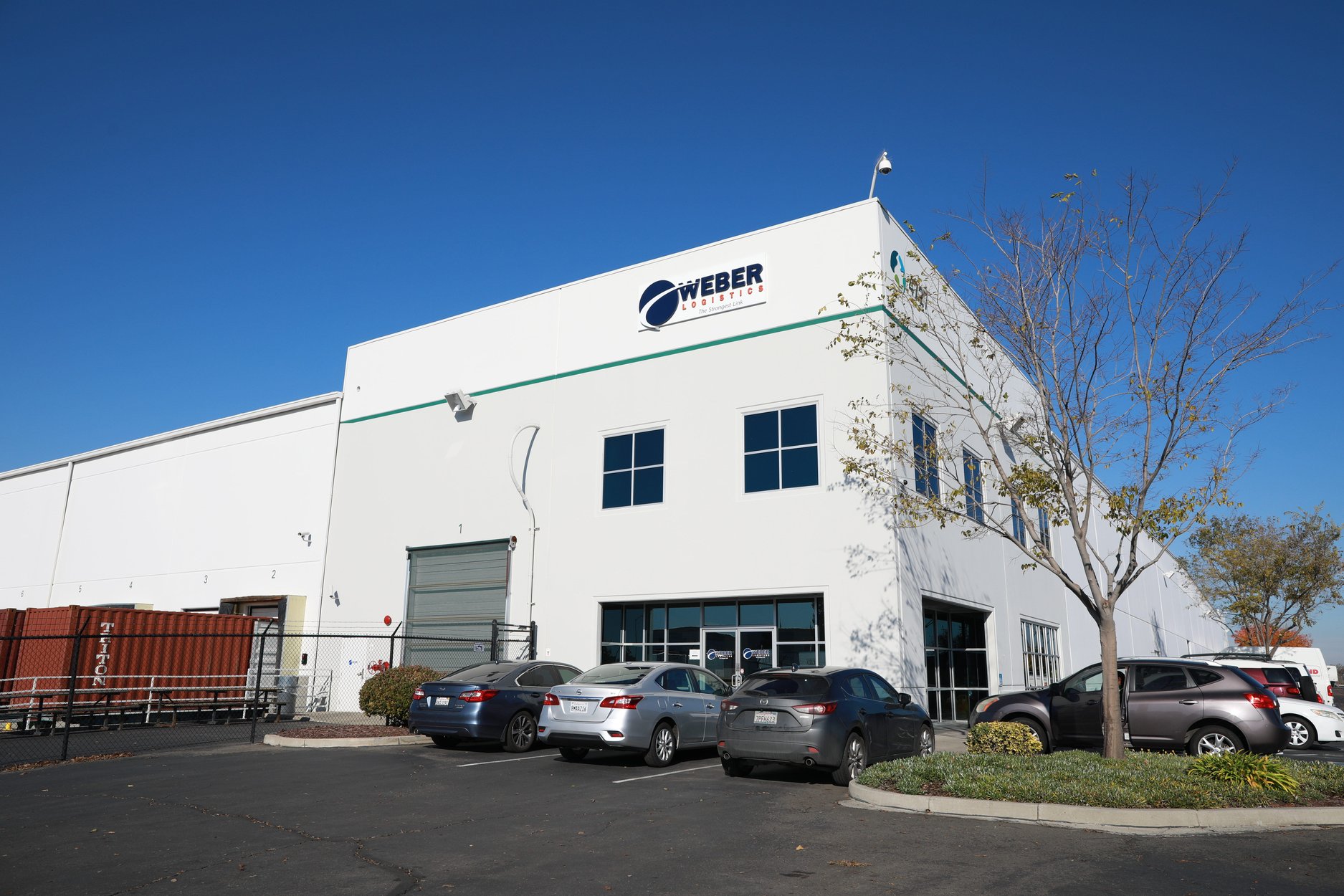 Stockton Distribution Center | Weber Logistics