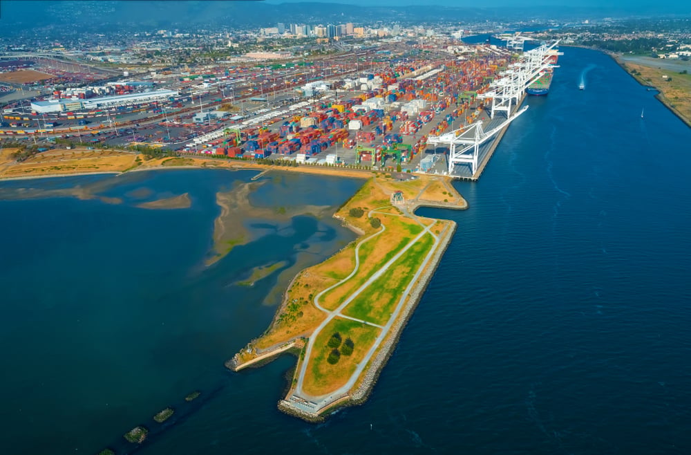 The Port of Oakland the Value of Integrated West Coast Logistics