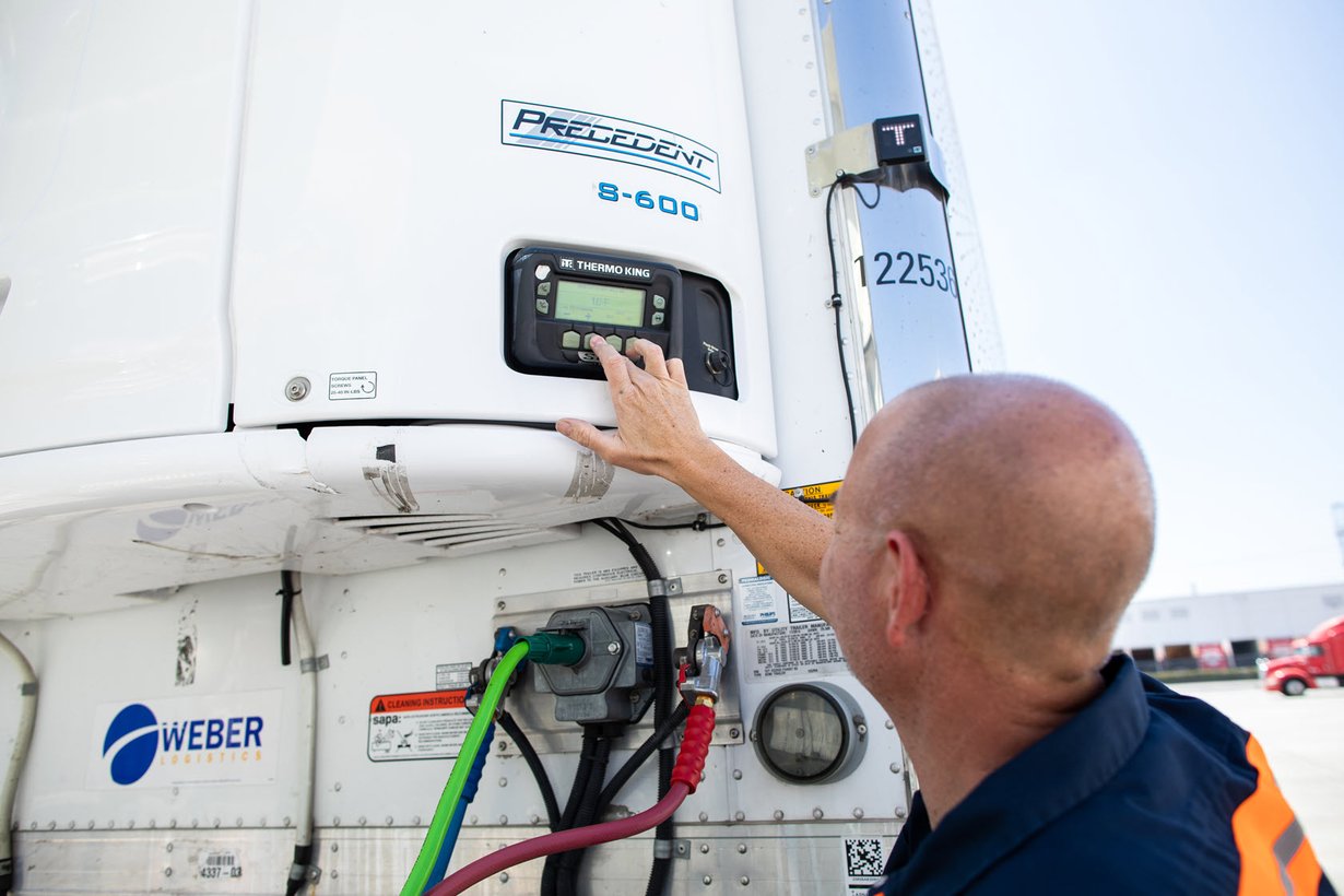 The Guide to Choosing a Temperature-Controlled Transportation Provider